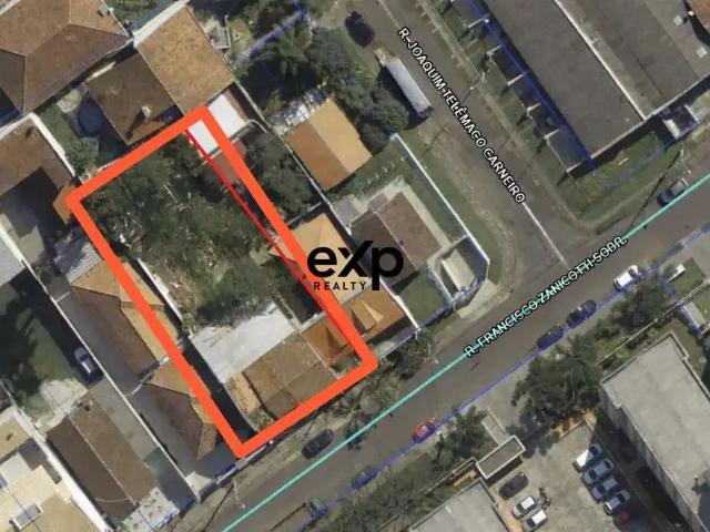 Casa / Sobrado para Venda em Curitiba/PR Santa Cândida 9 Quartos