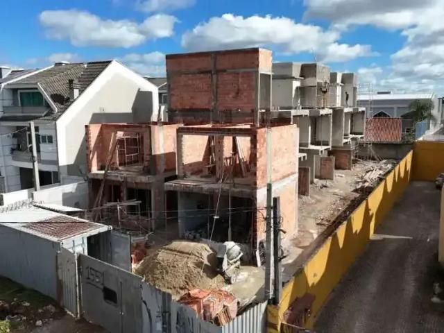 Casa / Sobrado para Venda em Curitiba/PR Santa Felicidade 3 Quartos