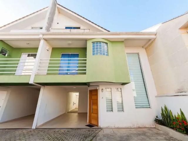 Casa / Sobrado para Venda em Curitiba/PR Santa Felicidade 3 Quartos