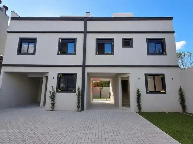 Casa / Sobrado para Venda em Curitiba/PR Santa Felicidade 3 Quartos