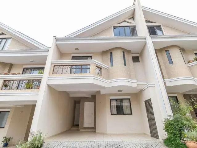 Casa / Sobrado para Venda em Curitiba/PR Santa Felicidade 3 Quartos