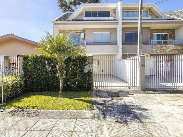 Casa / Sobrado para Venda em Curitiba/PR Santa Felicidade 3 Quartos