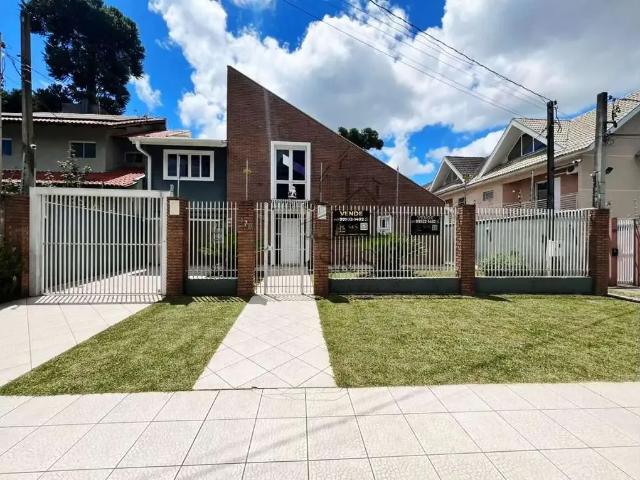 Casa / Sobrado para Venda em Curitiba/PR Santa Felicidade 3 Quartos