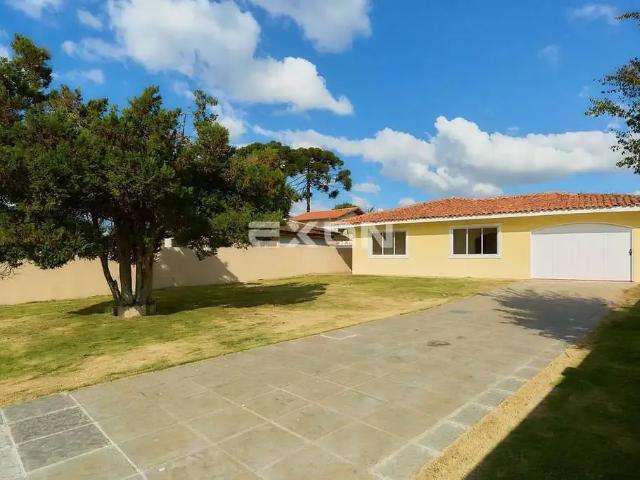 Casa / Sobrado para Venda em Curitiba/PR Santa Felicidade 3 Quartos