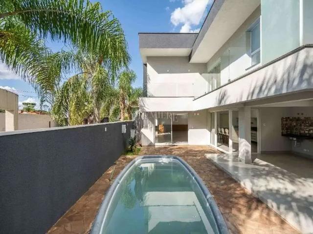 Casa / Sobrado para Venda em Curitiba/PR Santa Felicidade 3 Quartos