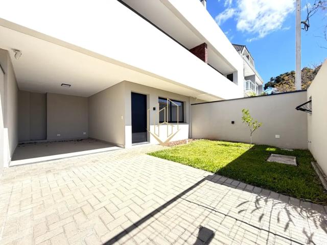 Casa / Sobrado para Venda em Curitiba/PR Santa Felicidade 3 Quartos