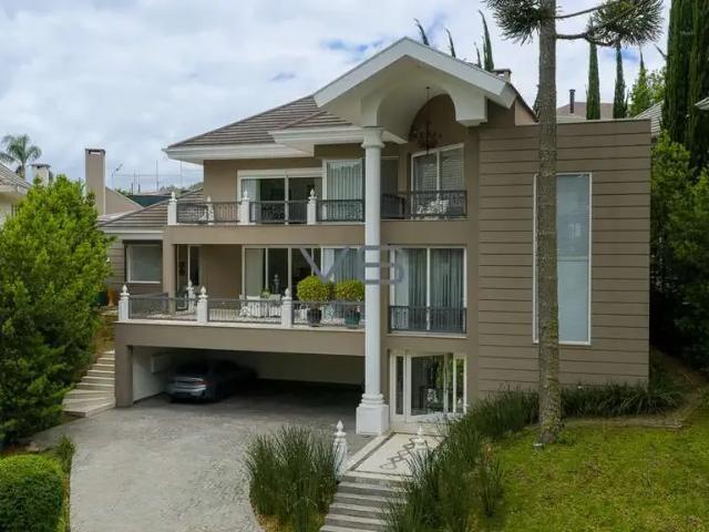 Casa / Sobrado para Venda em Curitiba/PR Santa Felicidade 4 Quartos