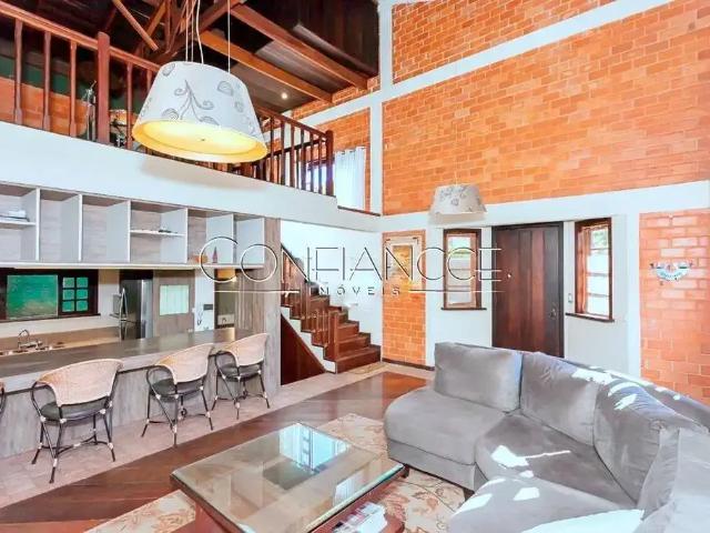 Casa / Sobrado para Venda em Curitiba/PR Santa Felicidade 4 Quartos