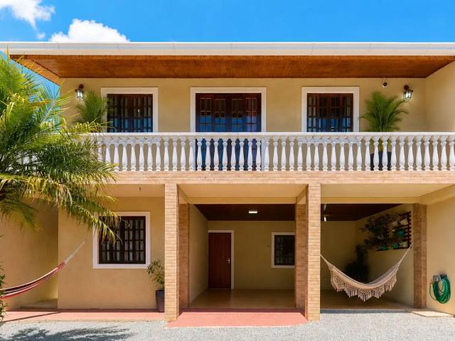 Casa / Sobrado para Venda em Curitiba/PR Santa Felicidade 4 Quartos