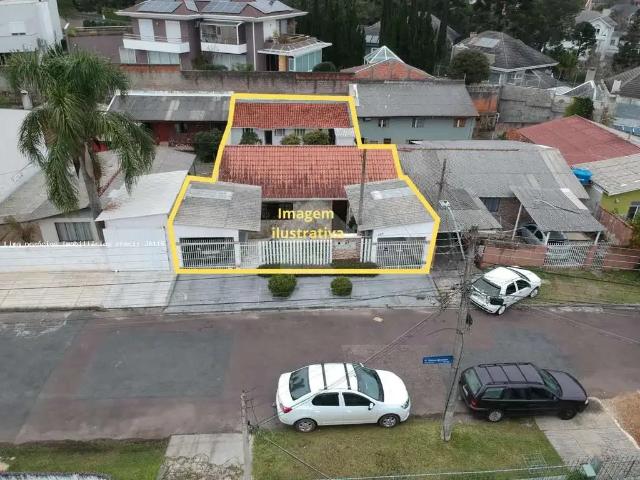 Casa / Sobrado para Venda em Curitiba/PR Santa Felicidade 4 Quartos