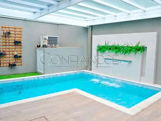 Casa / Sobrado para Venda em Curitiba/PR Santa Felicidade 4 Quartos