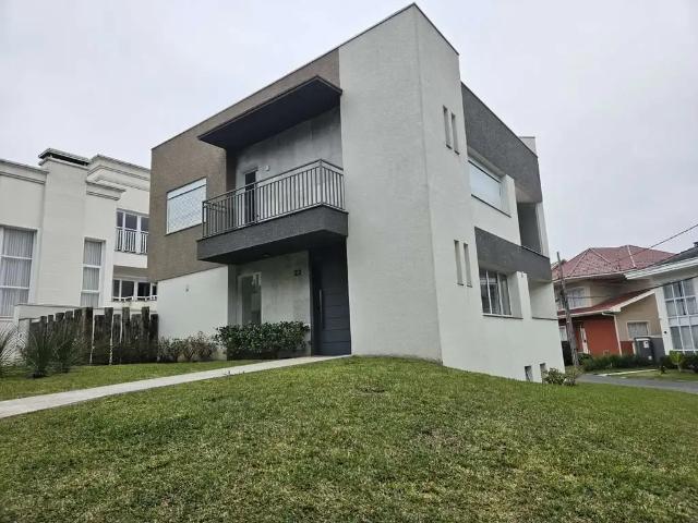 Casa / Sobrado para Venda em Curitiba/PR Santa Felicidade 5 Quartos