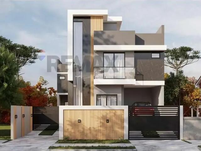 Casa / Sobrado para Venda em Curitiba/PR Santa Quitéria 3 Quartos