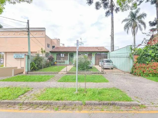 Casa / Sobrado para Venda em Curitiba/PR Santa Quitéria 4 Quartos