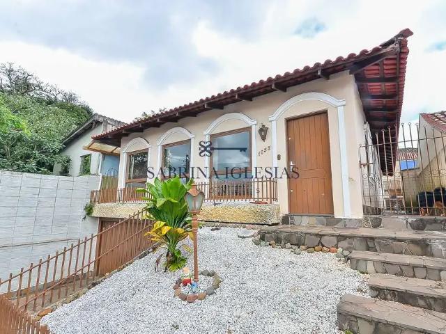 Casa / Sobrado para Venda em Curitiba/PR Santa Quitéria 4 Quartos
