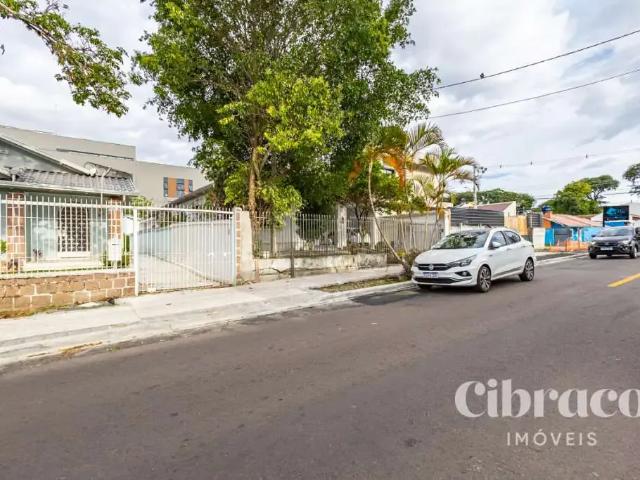 Casa / Sobrado para Venda em Curitiba/PR Santa Quitéria 4 Quartos