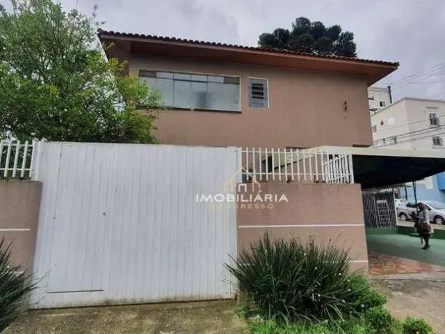 Casa / Sobrado para Venda em Curitiba/PR Santa Quitéria 5 Quartos