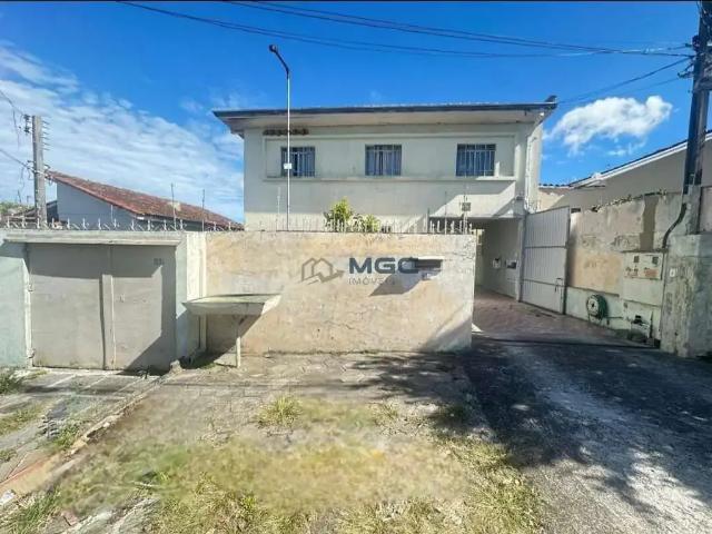 Casa / Sobrado para Venda em Curitiba/PR Santa Quitéria 5 Quartos