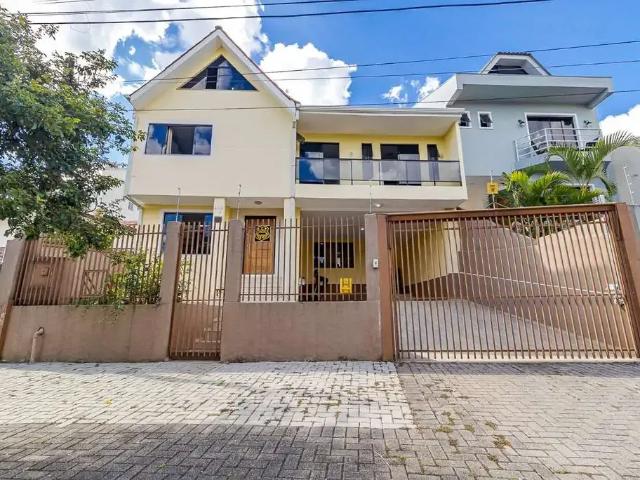 Casa / Sobrado para Venda em Curitiba/PR Santa Quitéria 5 Quartos