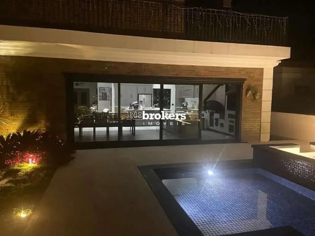 Casa / Sobrado para Venda em Curitiba/PR Santo Inácio 4 Quartos