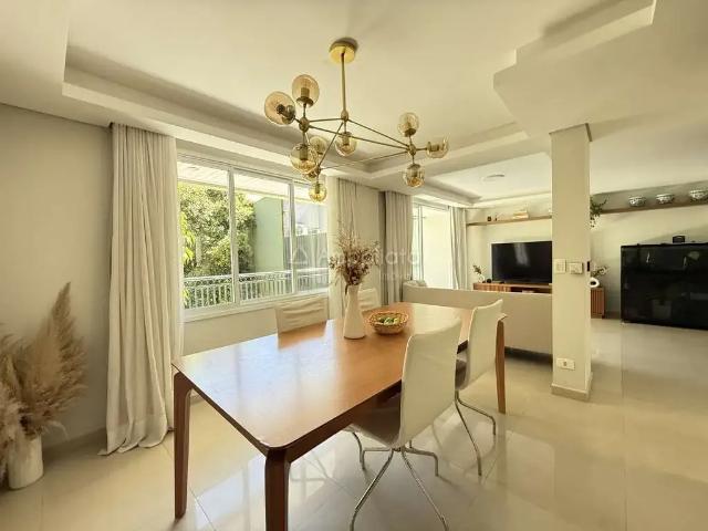 Casa / Sobrado para Venda em Curitiba/PR Santo Inácio 4 Quartos