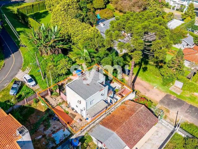 Casa / Sobrado para Venda em Curitiba/PR Santo Inácio 3 Quartos