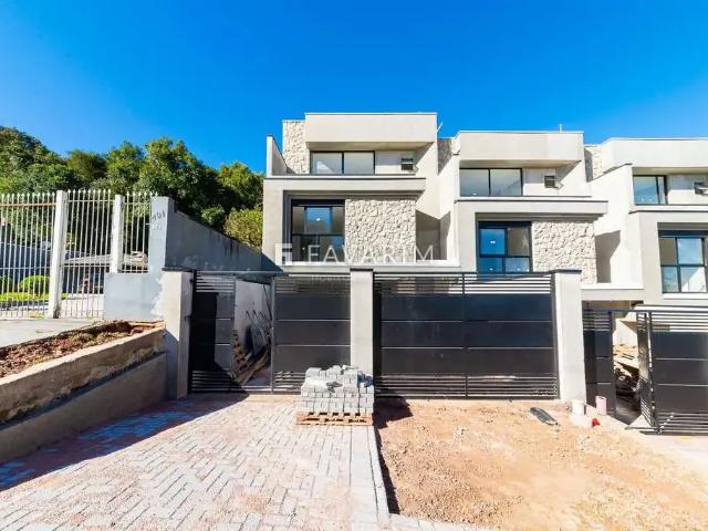 Casa / Sobrado para Venda em Curitiba/PR Santo Inácio 3 Quartos