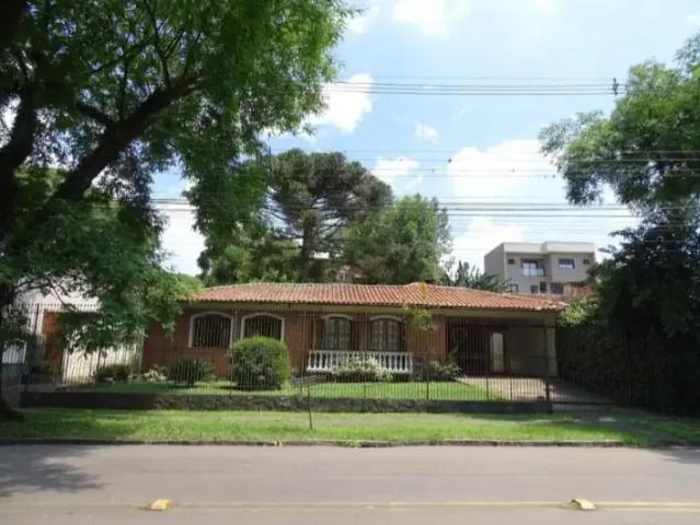 Casa / Sobrado para Venda em Curitiba/PR Seminário 4 Quartos