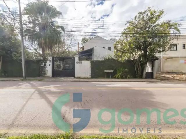 Casa / Sobrado para Venda em Curitiba/PR Seminário 5 Quartos