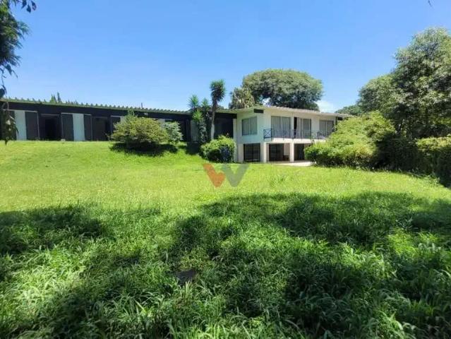 Casa / Sobrado para Venda em Curitiba/PR Seminário 7 Quartos