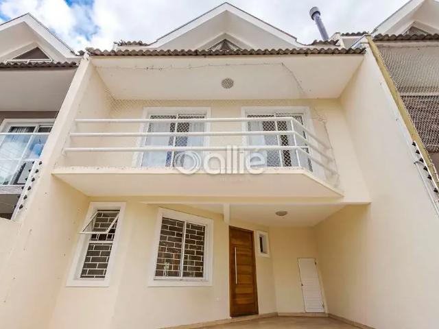 Casa / Sobrado para Venda em Curitiba/PR Seminário 3 Quartos