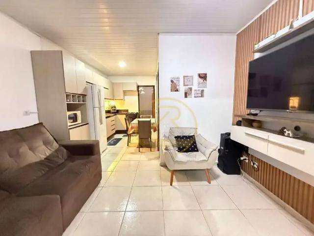 Casa / Sobrado para Venda em Curitiba/PR Sítio Cercado 2 Quartos