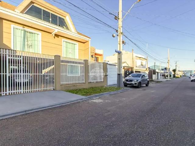 Casa / Sobrado para Venda em Curitiba/PR Sítio Cercado 4 Quartos