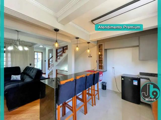 Casa / Sobrado para Venda em Curitiba/PR Tarumã 3 Quartos