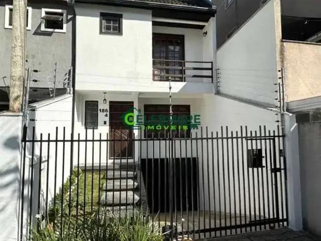 Casa / Sobrado para Venda em Curitiba/PR Tarumã 4 Quartos