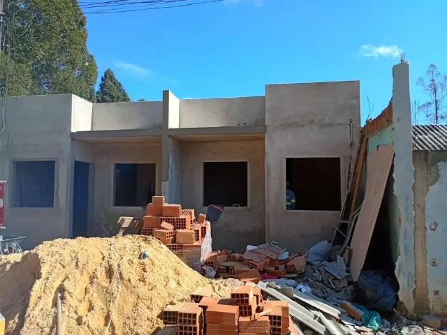 Casa / Sobrado para Venda em Curitiba/PR Tatuquara 2 Quartos