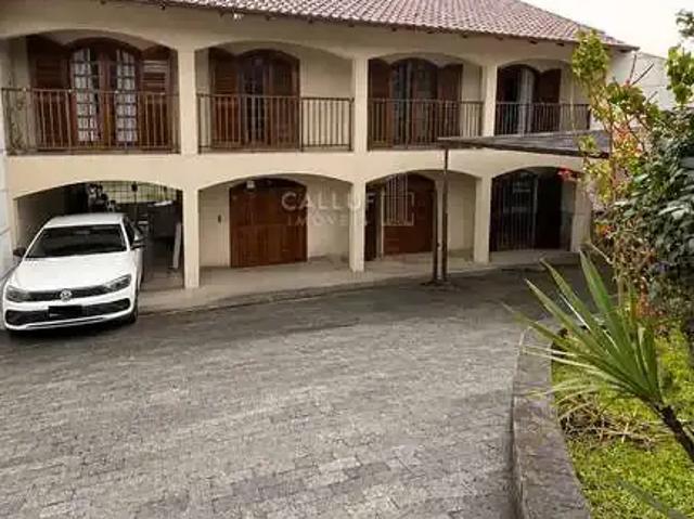 Casa / Sobrado para Venda em Curitiba/PR Tingui 6 Quartos