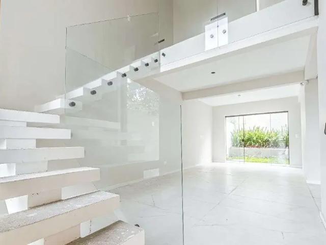 Casa / Sobrado para Venda em Curitiba/PR Tingui 3 Quartos
