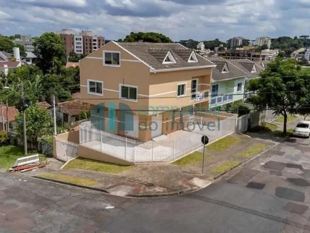 Casa / Sobrado para Venda em Curitiba/PR Tingui 3 Quartos