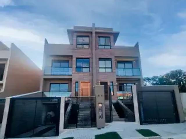 Casa / Sobrado para Venda em Curitiba/PR Bacacheri