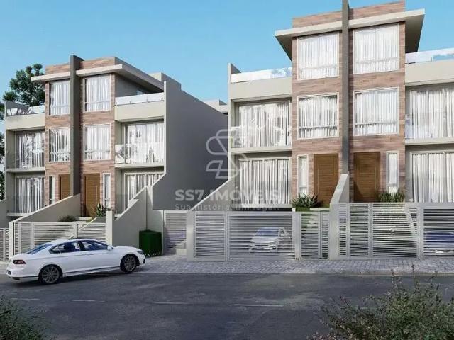 Casa / Sobrado para Venda em Curitiba/PR Tingui 3 Quartos