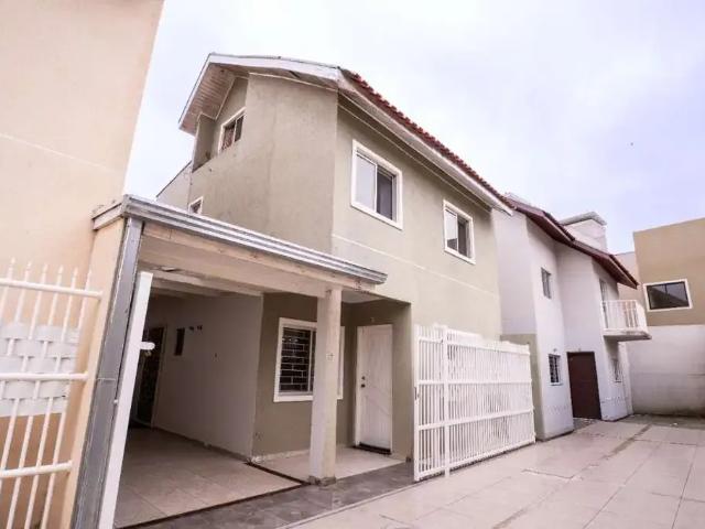Casa / Sobrado para Venda em Curitiba/PR Uberaba 3 Quartos