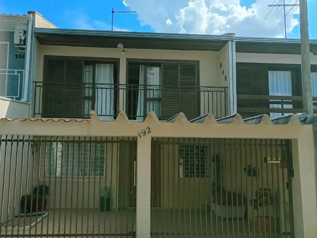 Casa / Sobrado para Venda em Curitiba/PR Uberaba 3 Quartos