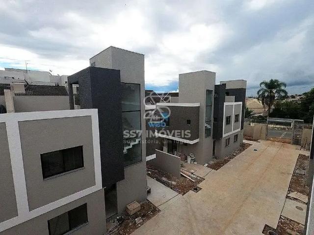 Casa / Sobrado para Venda em Curitiba/PR Uberaba 3 Quartos