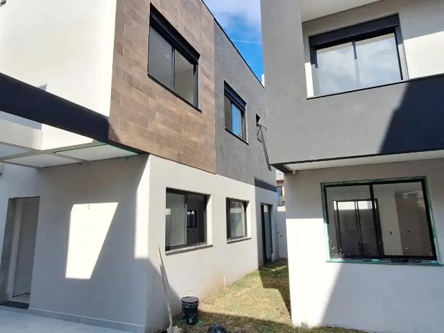 Casa / Sobrado para Venda em Curitiba/PR Uberaba 3 Quartos