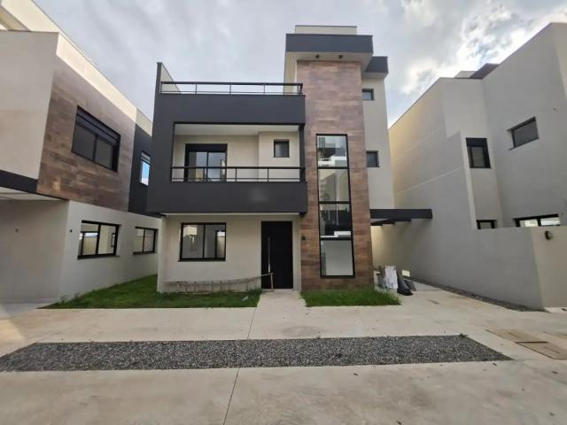 Casa / Sobrado para Venda em Curitiba/PR Uberaba 3 Quartos