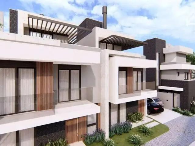 Casa / Sobrado para Venda em Curitiba/PR Uberaba 3 Quartos
