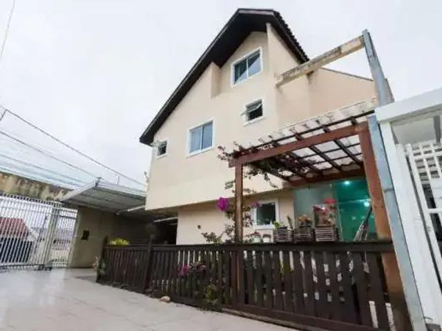 Casa / Sobrado para Venda em Curitiba/PR Uberaba 4 Quartos