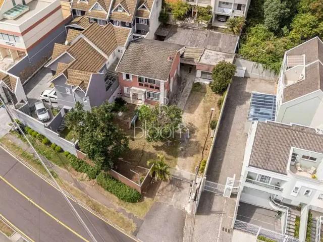 Casa / Sobrado para Venda em Curitiba/PR Vista Alegre 4 Quartos