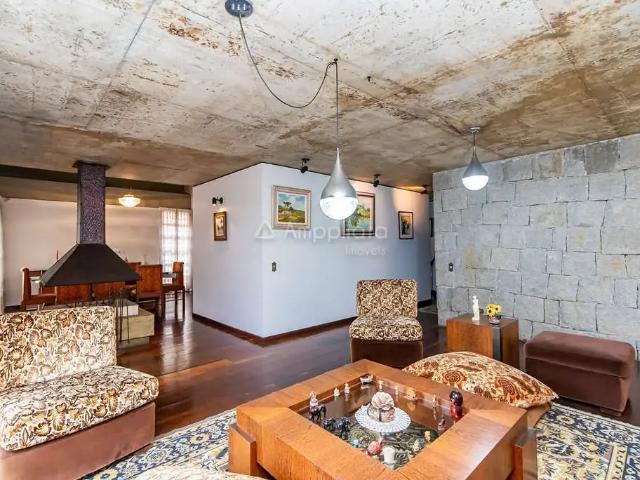 Casa / Sobrado para Venda em Curitiba/PR Vista Alegre 4 Quartos